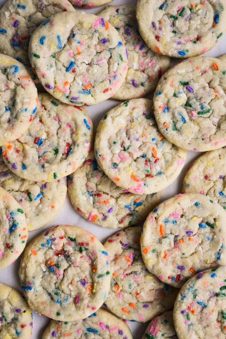 Perfect Funfetti Cookies - Cozy Cravings