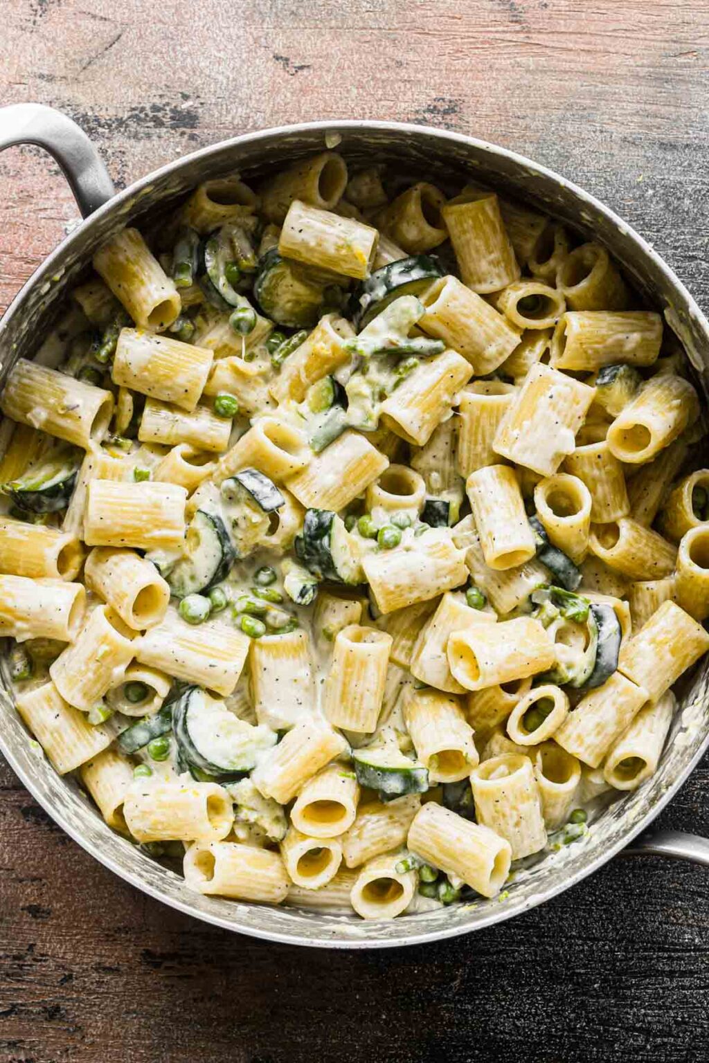 Creamy Garlic Spring Vegetable Pasta Primavera - Cozy Cravings